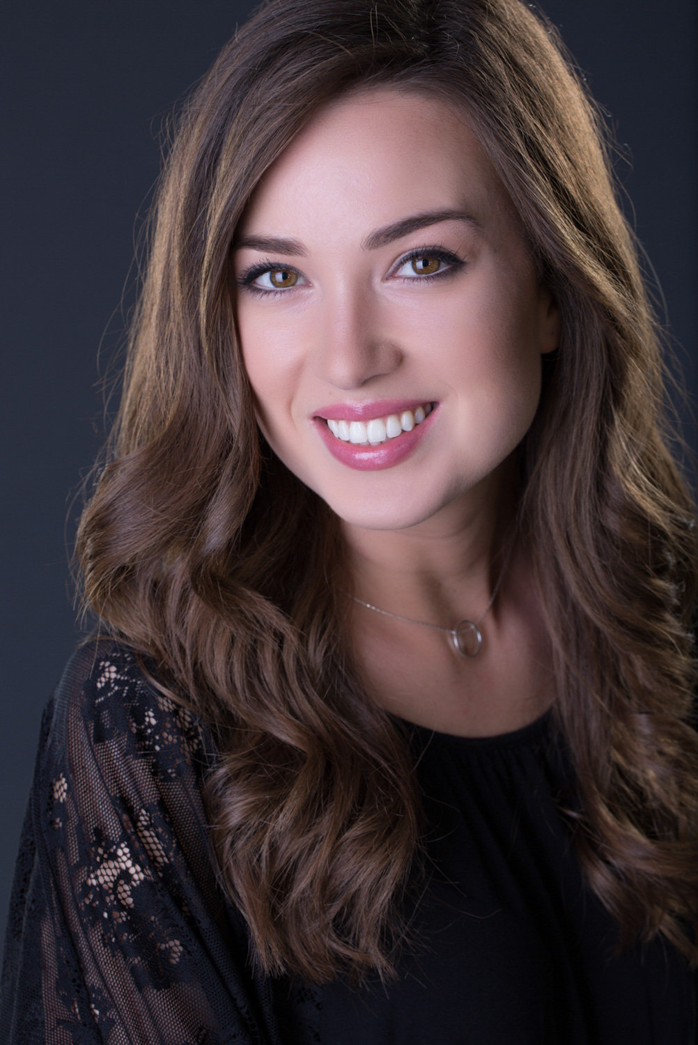 HEADSHOTS - Michelle De La Vara Photography