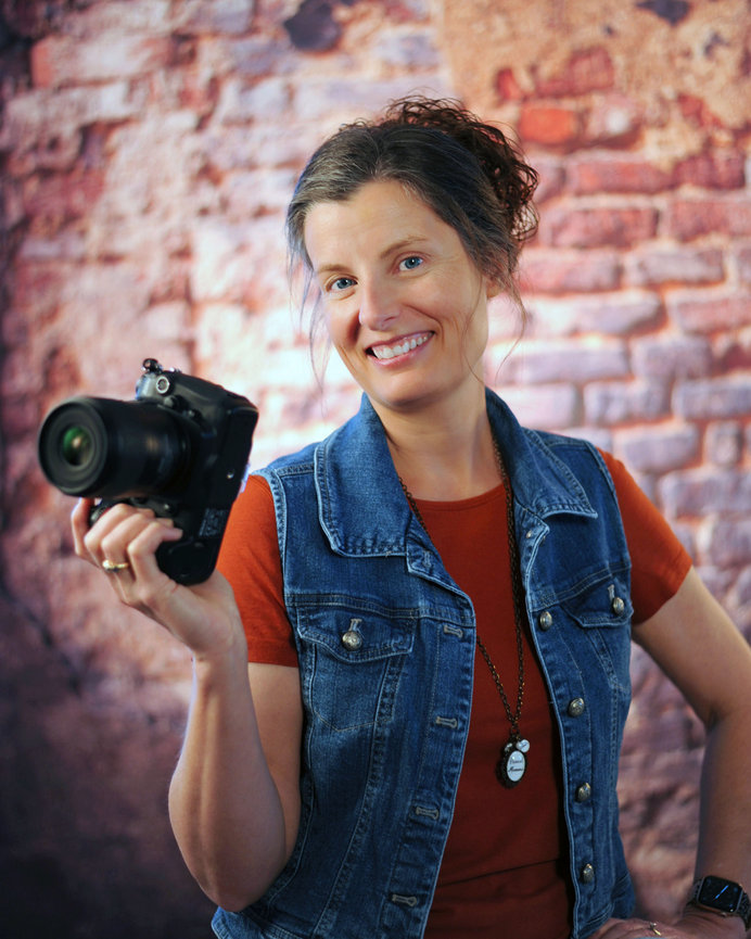 ABOUT - Angela Scott Photography