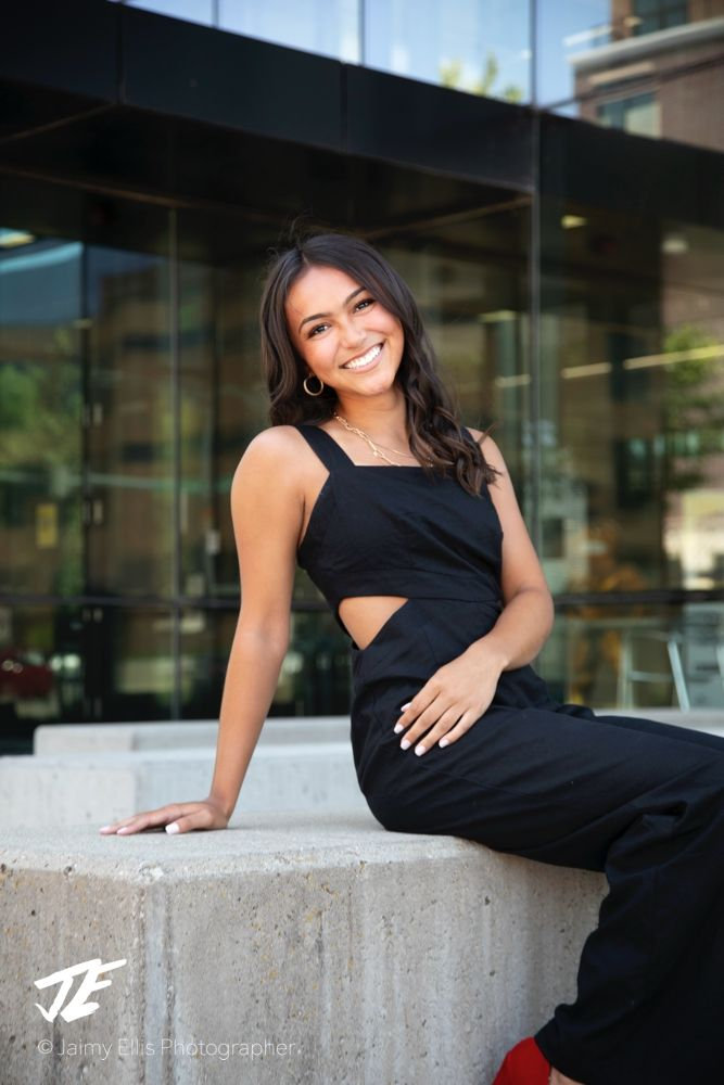 ALECIA - Washington HS Senior - Iowa City Senior & Headshot ...