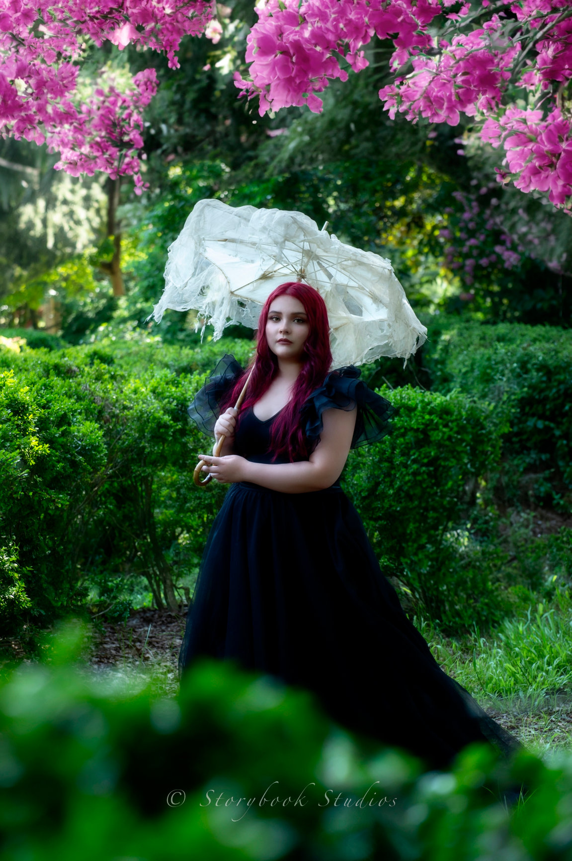 Southern Gothic Senior Session - Storybook Studios