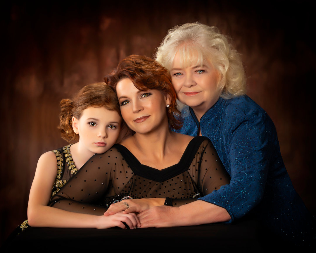 FAMILY - Cathy Benton