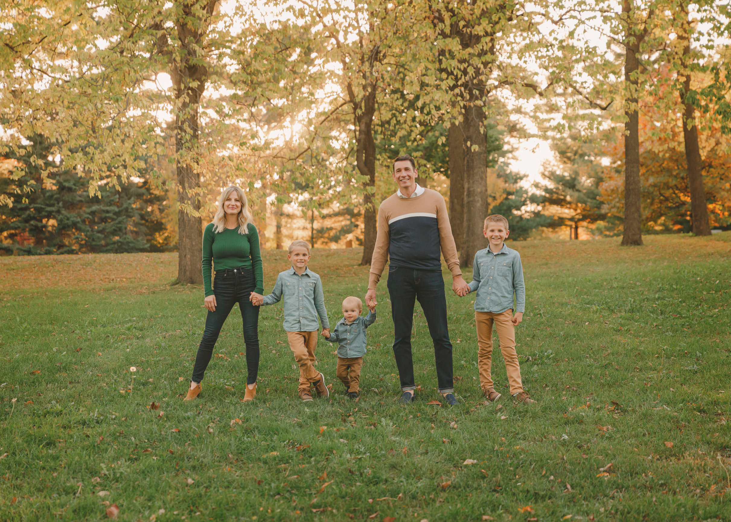 How to Convince Your Husband to Join Your Family Photo Session