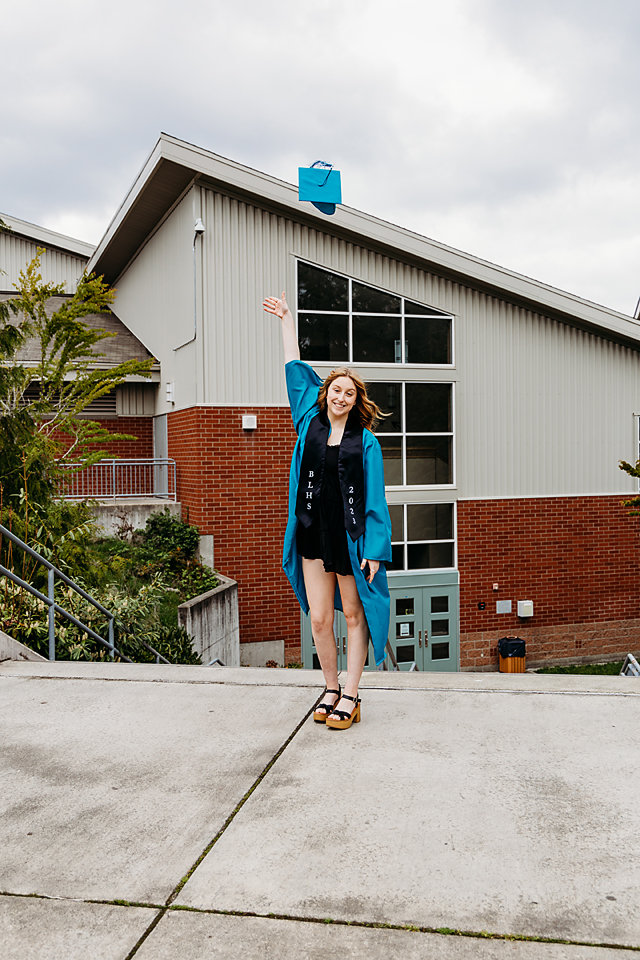 Emily, Bonney Lake Senior Photographer - Jennifer Tibbetts Photography