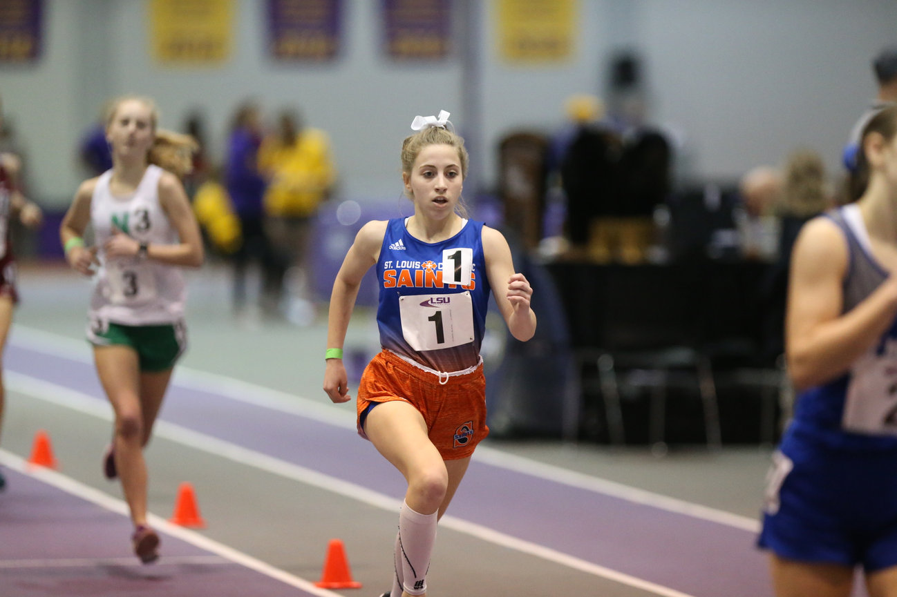 Indoor Track - RomaPics