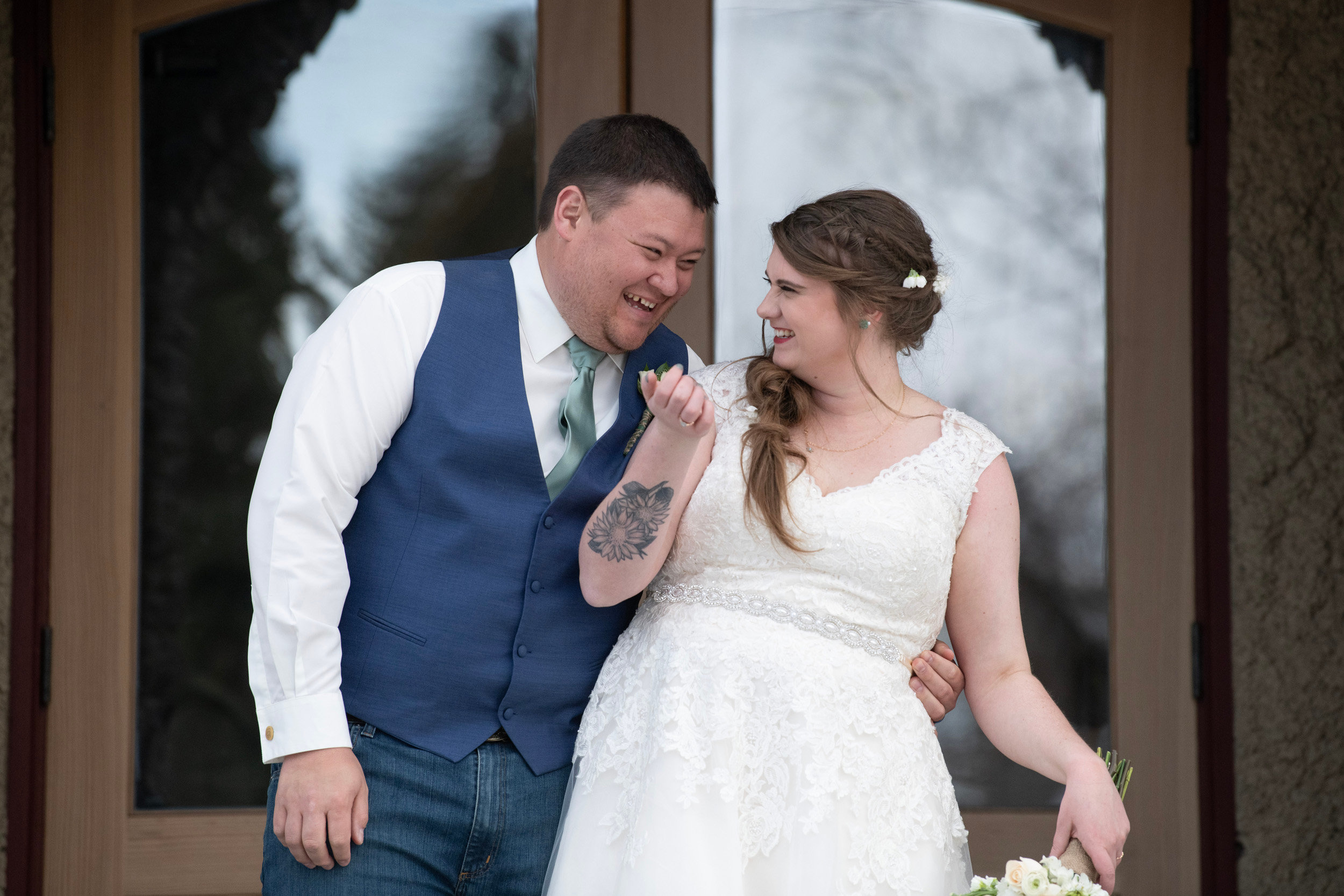 Morgan and Brian's Bozeman wedding at Beall Park - Jessie Moore ...