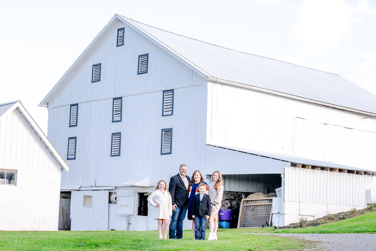 Colteryahn Farm Family Photos Prospect, PA - Elaina Eppinger Photography