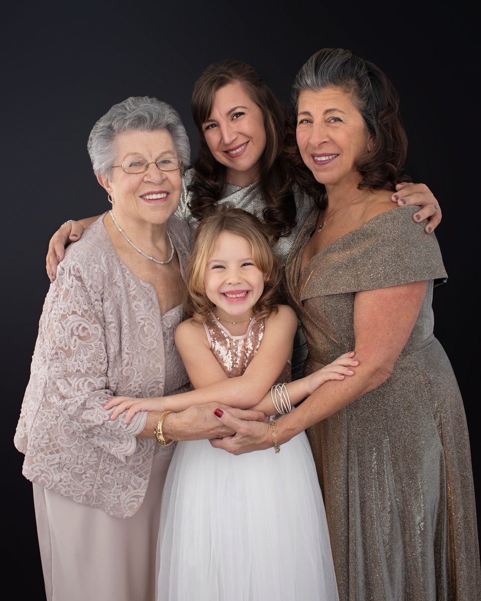 Family & Milestones - Robyn Alwi Photography