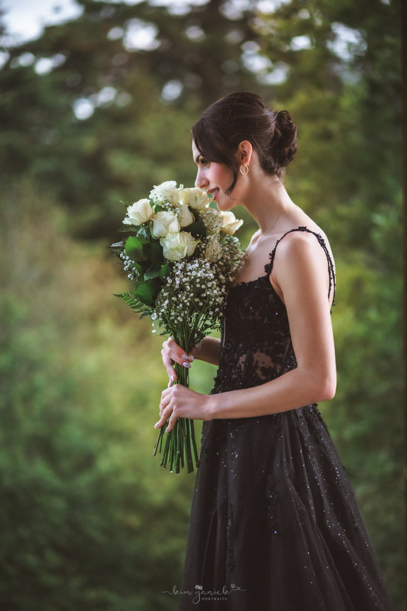 Capturing Cayle's Graduation - Kim Yanick Portraits