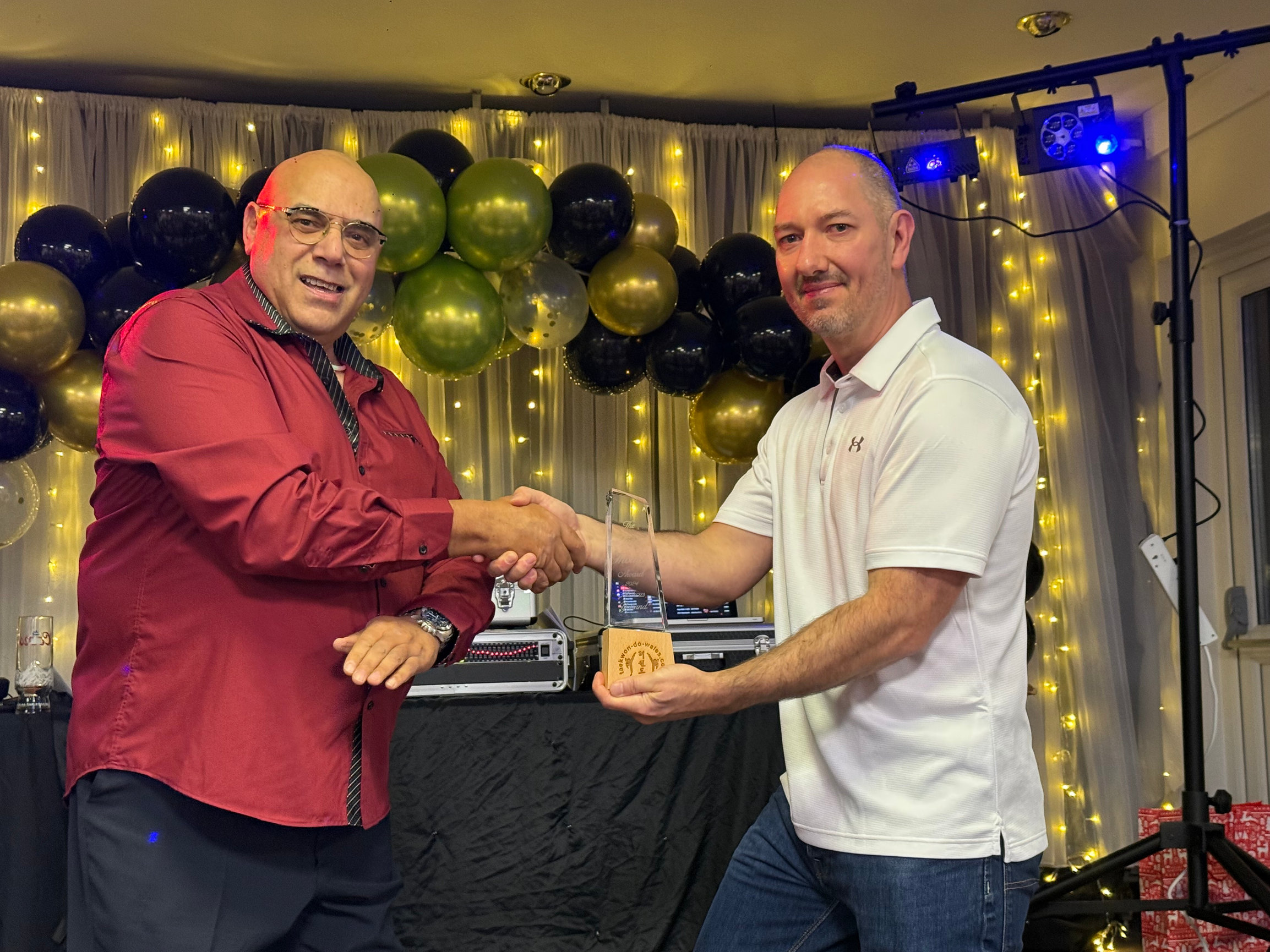 Marcus Yalland Receives the Jack Thomas Award - Taekwon-do-Wales