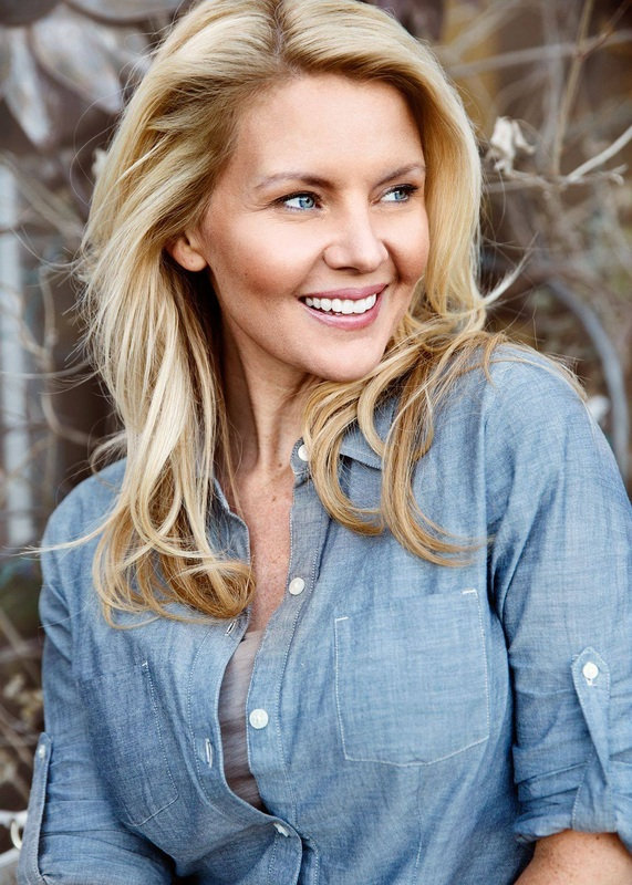 Amy Simon - Red Models & Talent