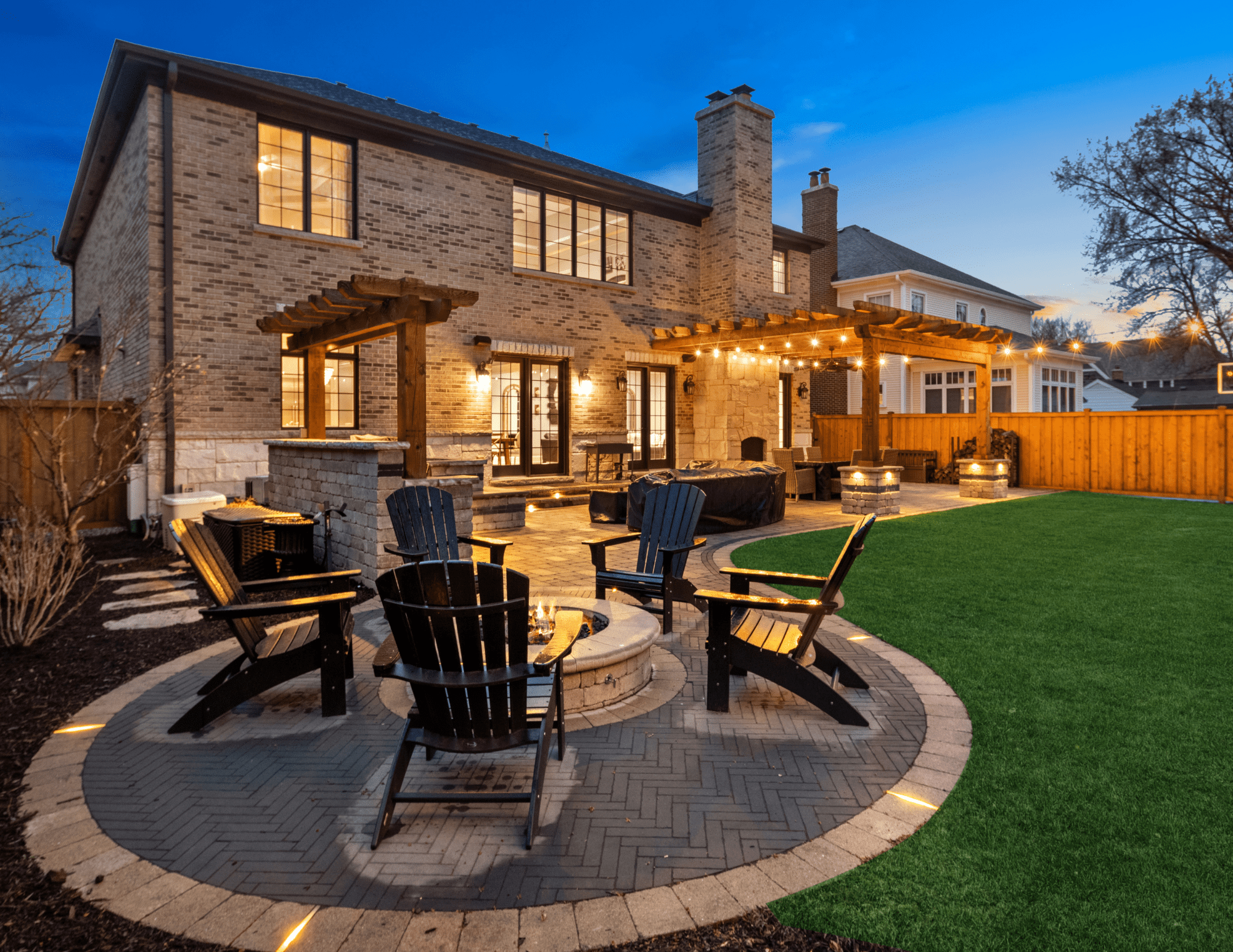 Did You Know? Twilight Photography Captivates Buyers 🌆 - Martina Magnusson