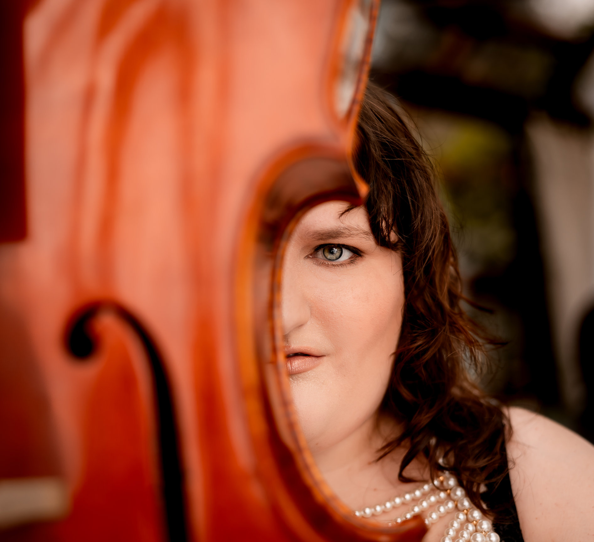 Flirty and elegant: Boudoir with a cello - Chic Peep Photography
