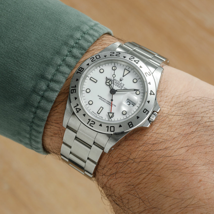 Rolex Explorer II* 16570 White Dial 1995 - Roy & Sacha Davidoff SA