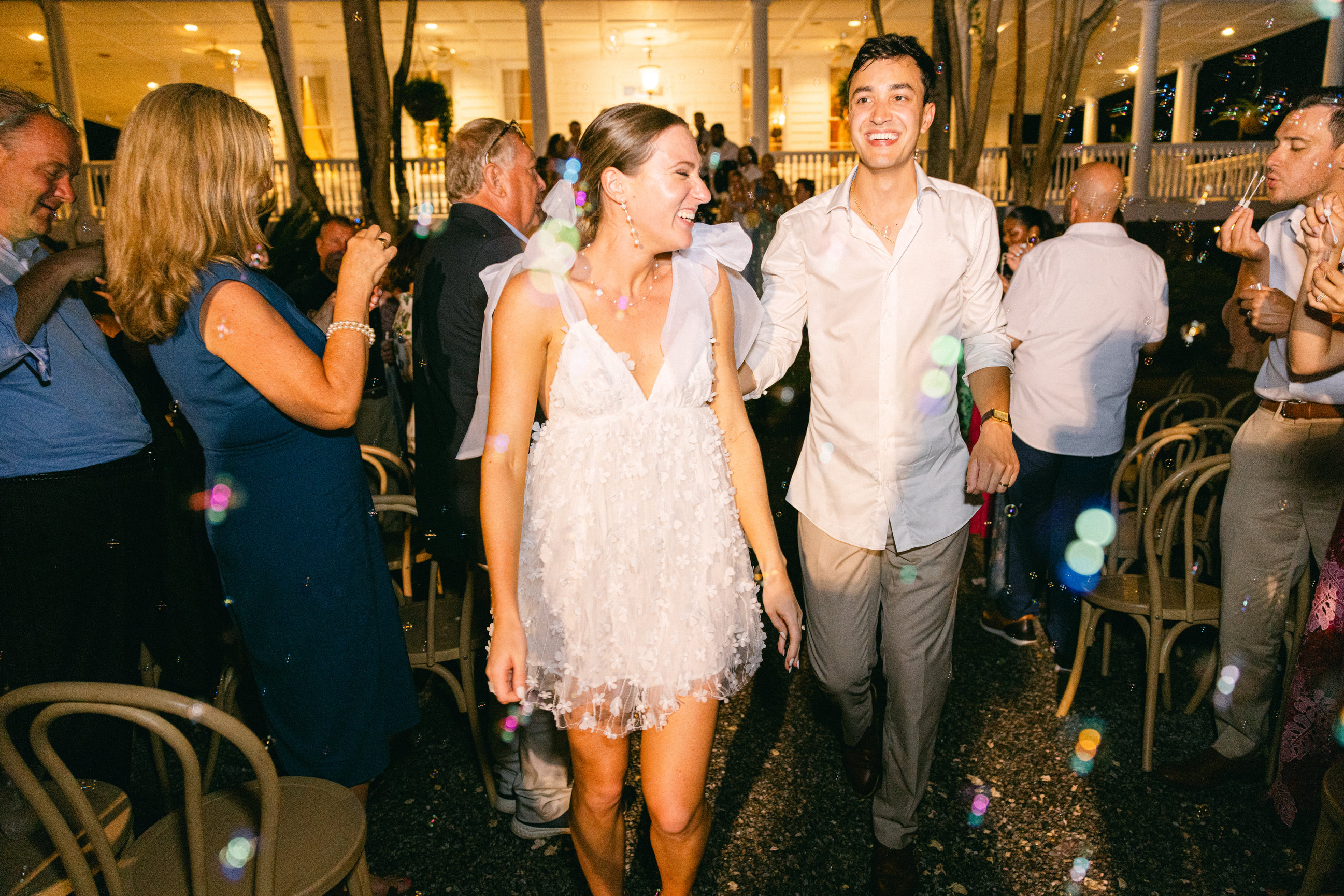 Old Wide Awake Summer Wedding - Ava Moore Photography