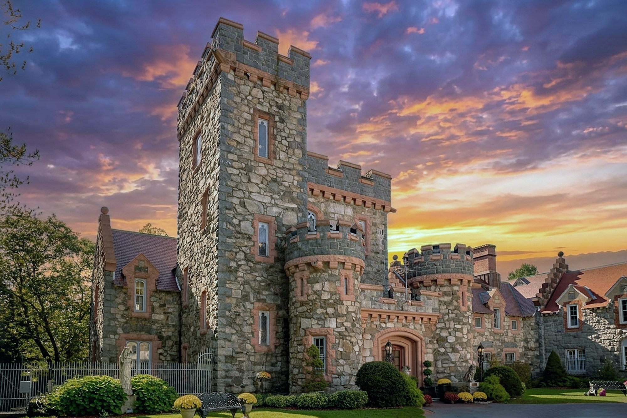 Best Searles Castle wedding photos l Sally Carpenter Photography