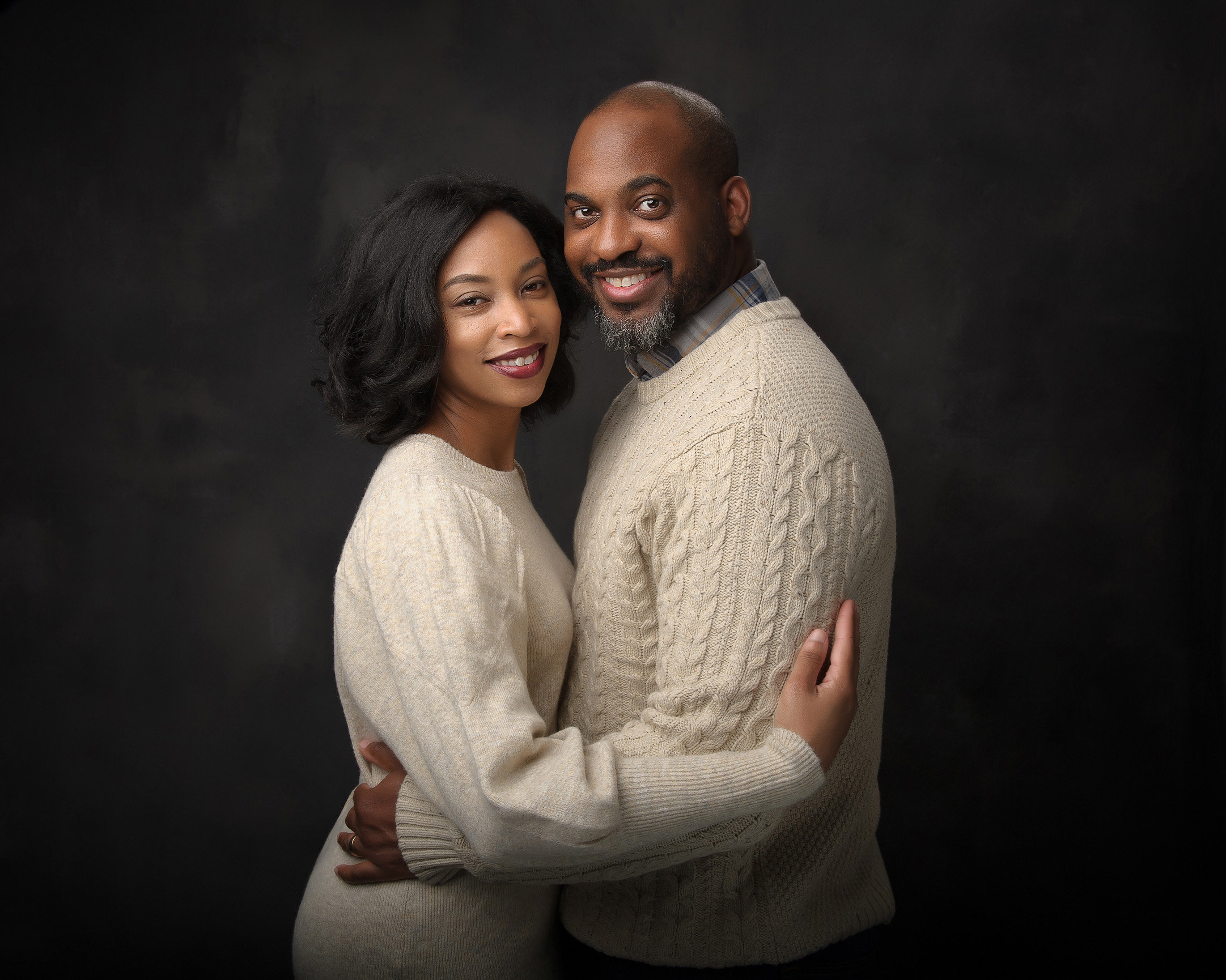 Portraits of couples and people in love by Vann Fine Art Portraits