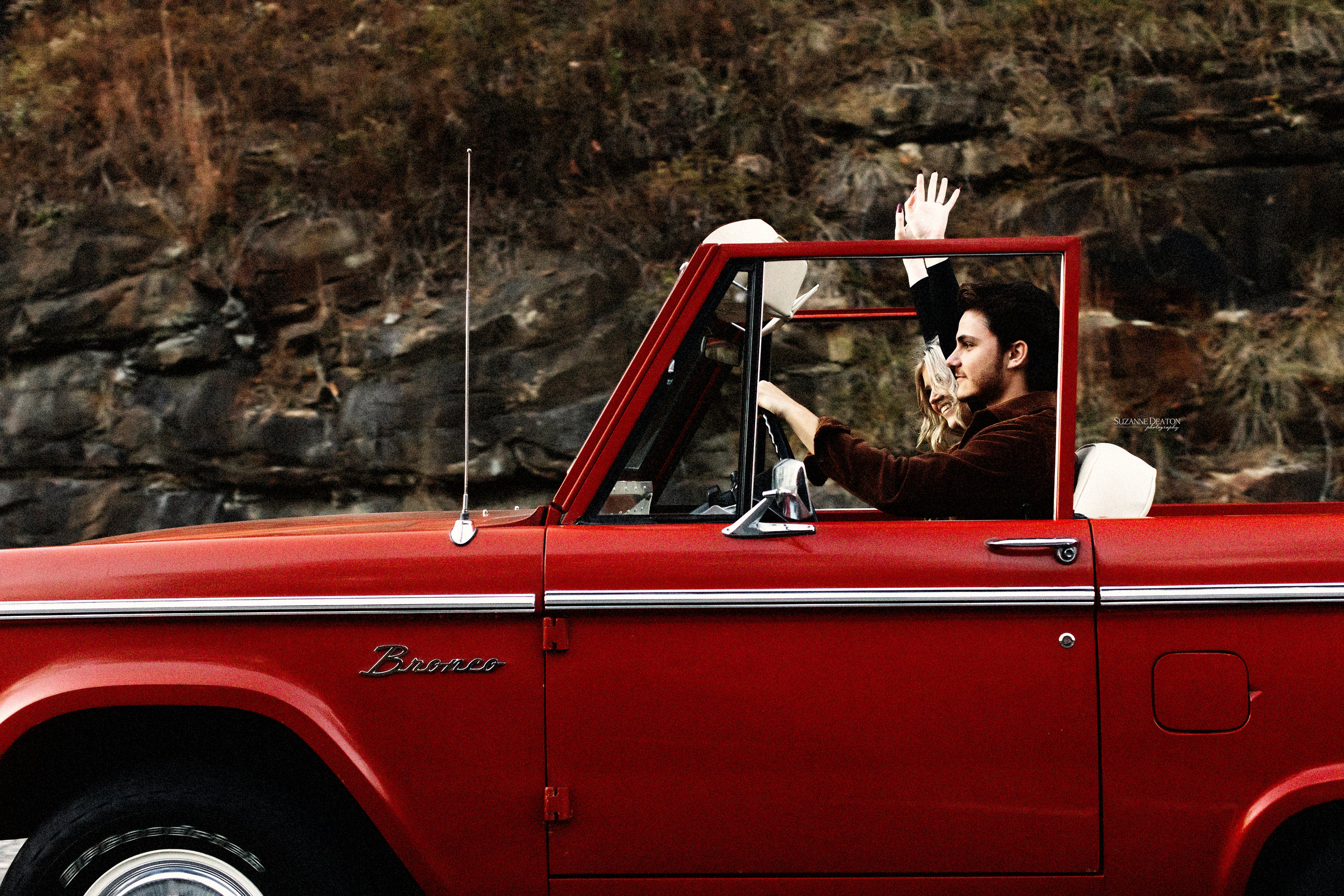 Creative Couple's Shoot with Vintage 1977 Bronco, Eastern Kentucky ...