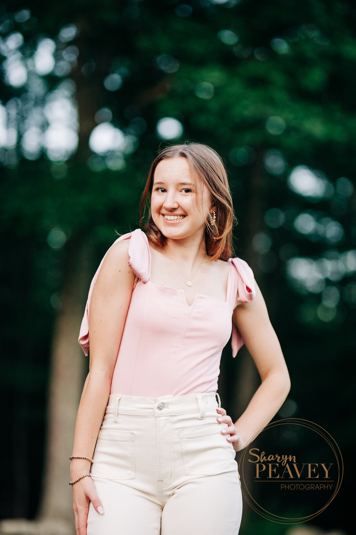 Natalie's Senior Photos at Pineland Farms - Sharyn Peavey Photography
