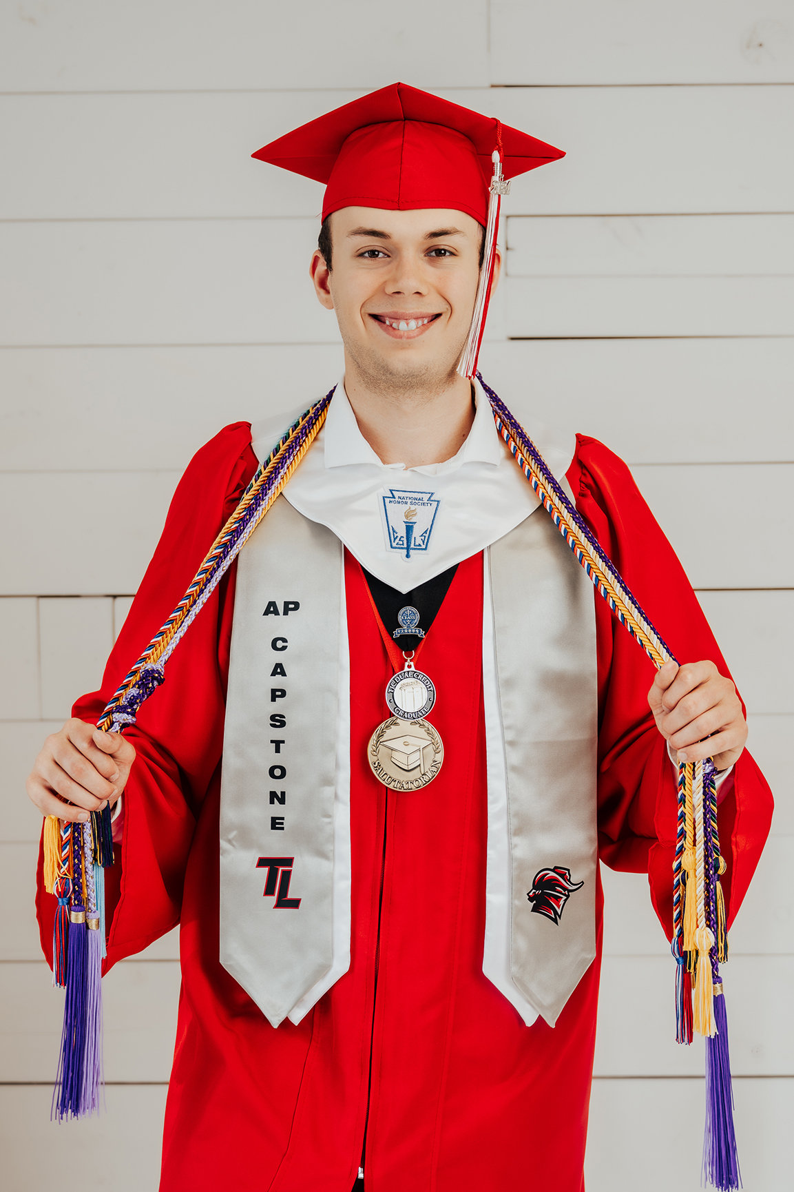 Senior Portraits | Capture Your Milestone with Stunning Portraits