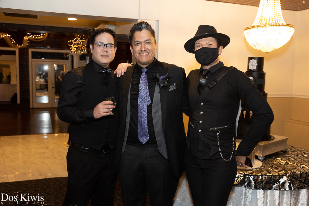 Anita & John Helmkamp Friday the Thirteen, January 2023 - Dos Kiwis ...