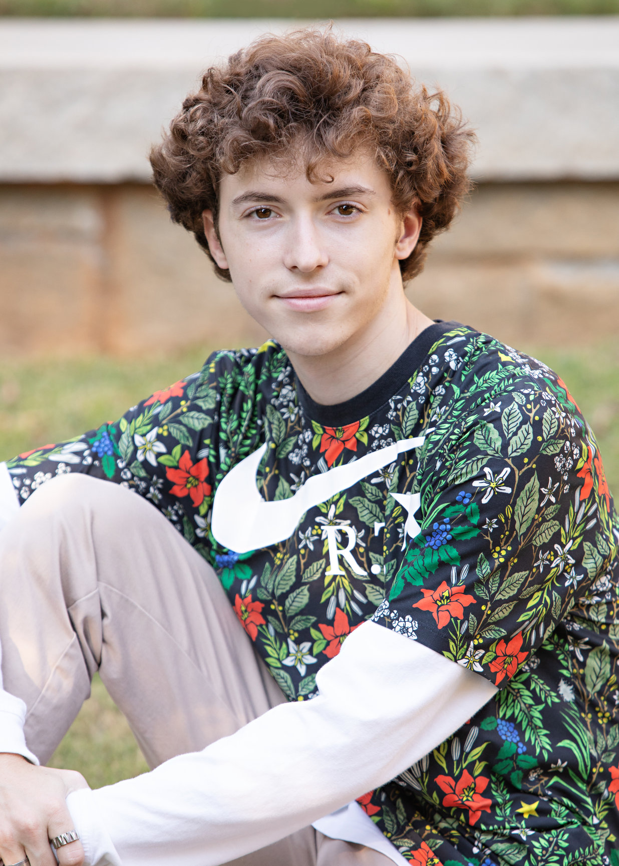 High School Senior Portraits - What Are They? - Lisa Hill Photography