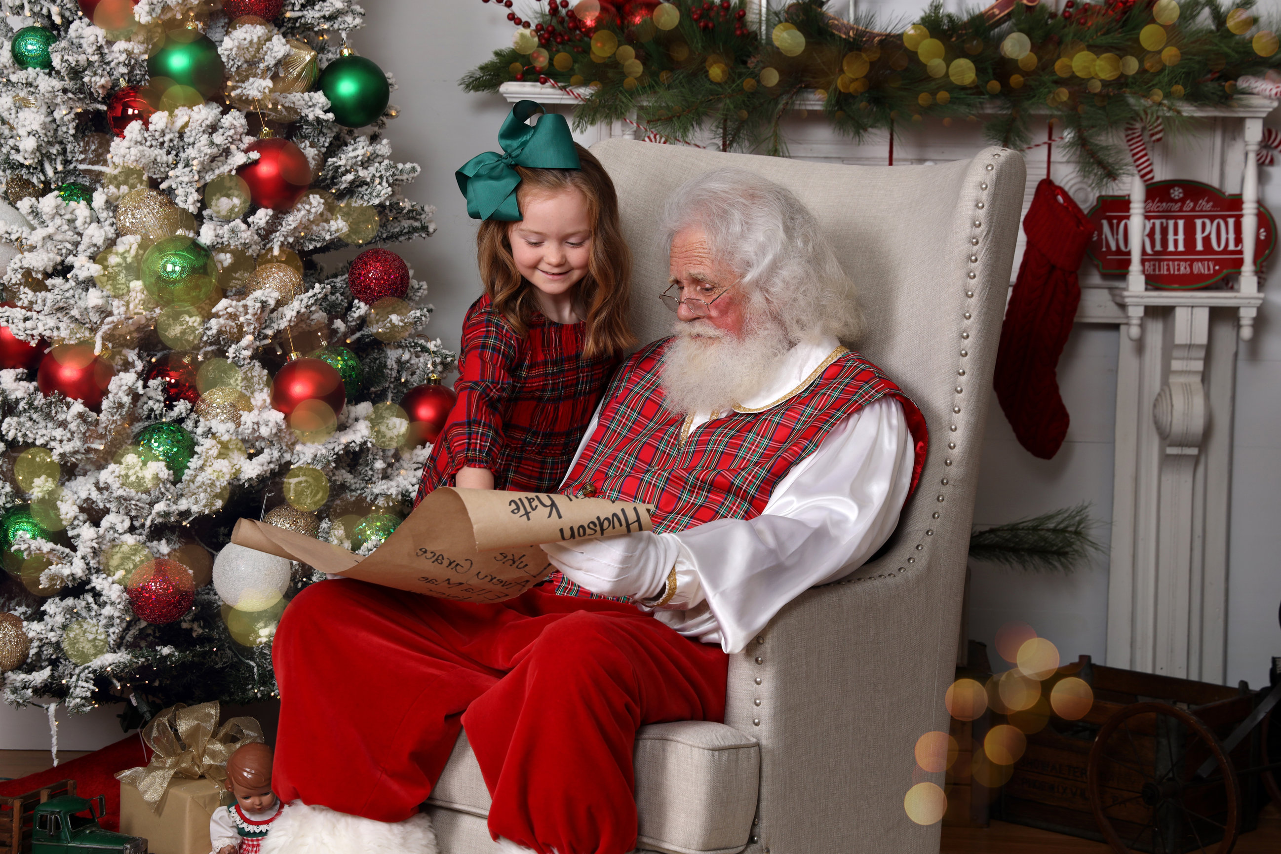 Santa Is Coming To Town! - Bentley Photography