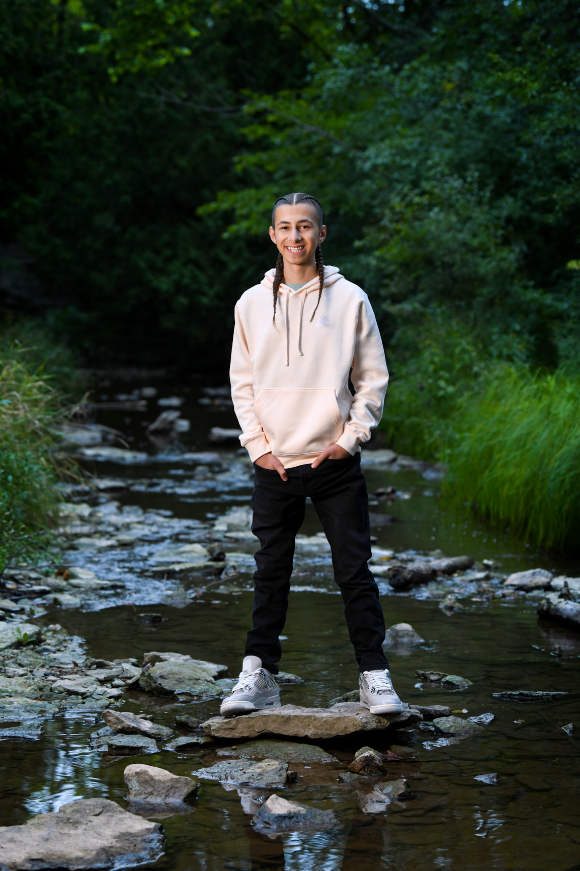 Senior Photographer | Harmann Studios | Green Bay Wisconsin