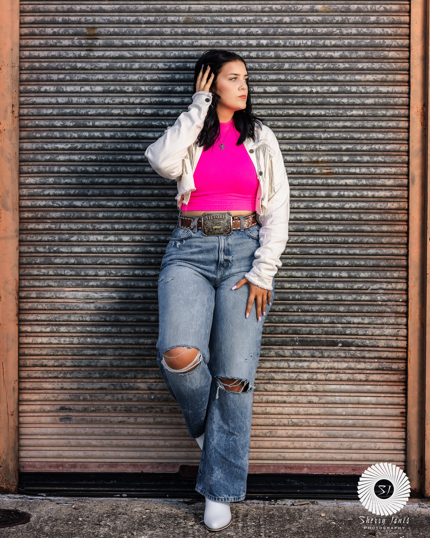 Taylor! - Sherry Janis