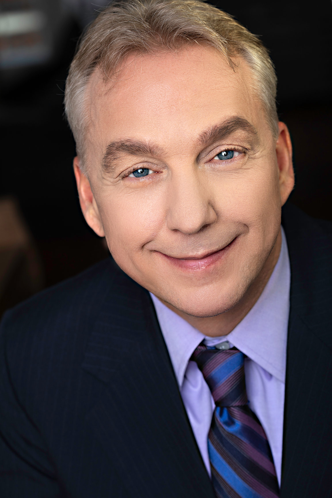 CORPORATE & SOCIAL MEDIA HEADSHOTS - Tanya Young Photography