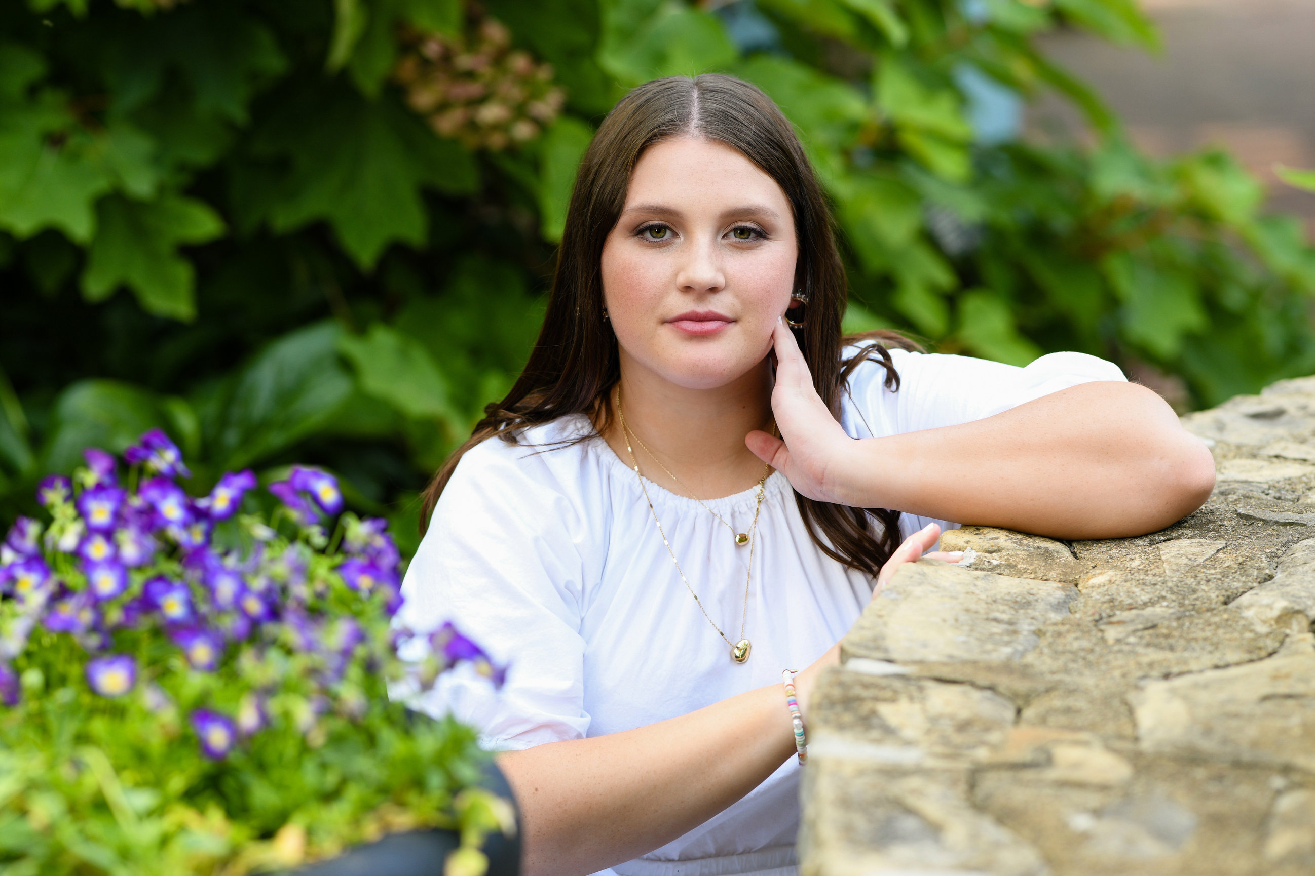Senior Session in Inniswood Gardens with Beautiful Lizzy
