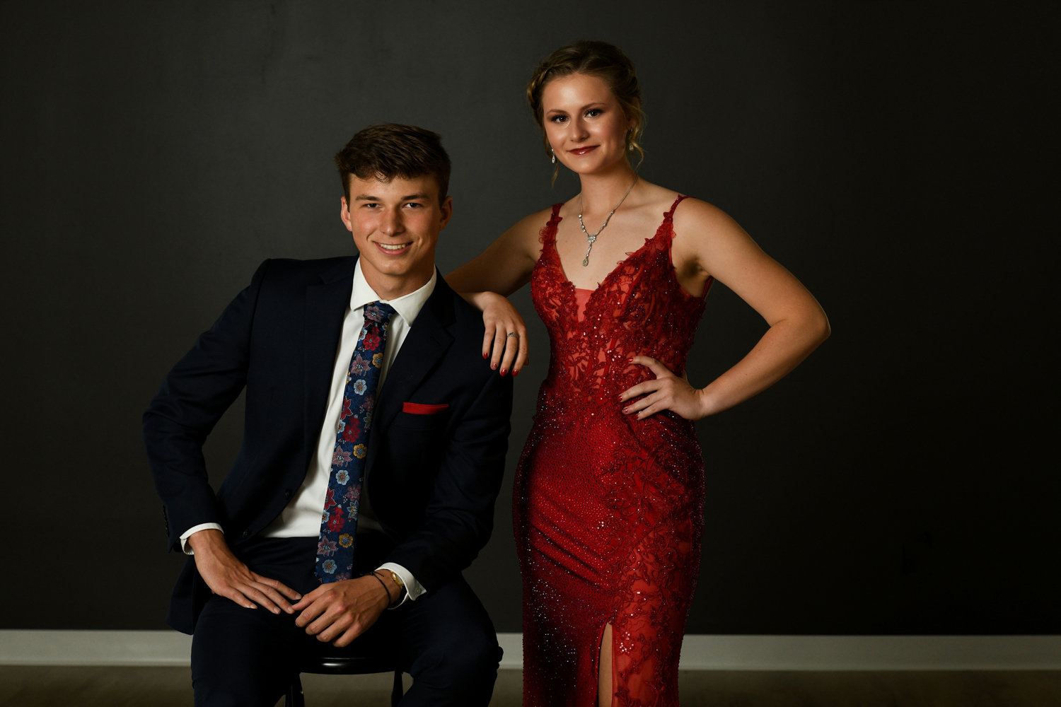 Unforgettable Prom Portraits to Cherish Forever