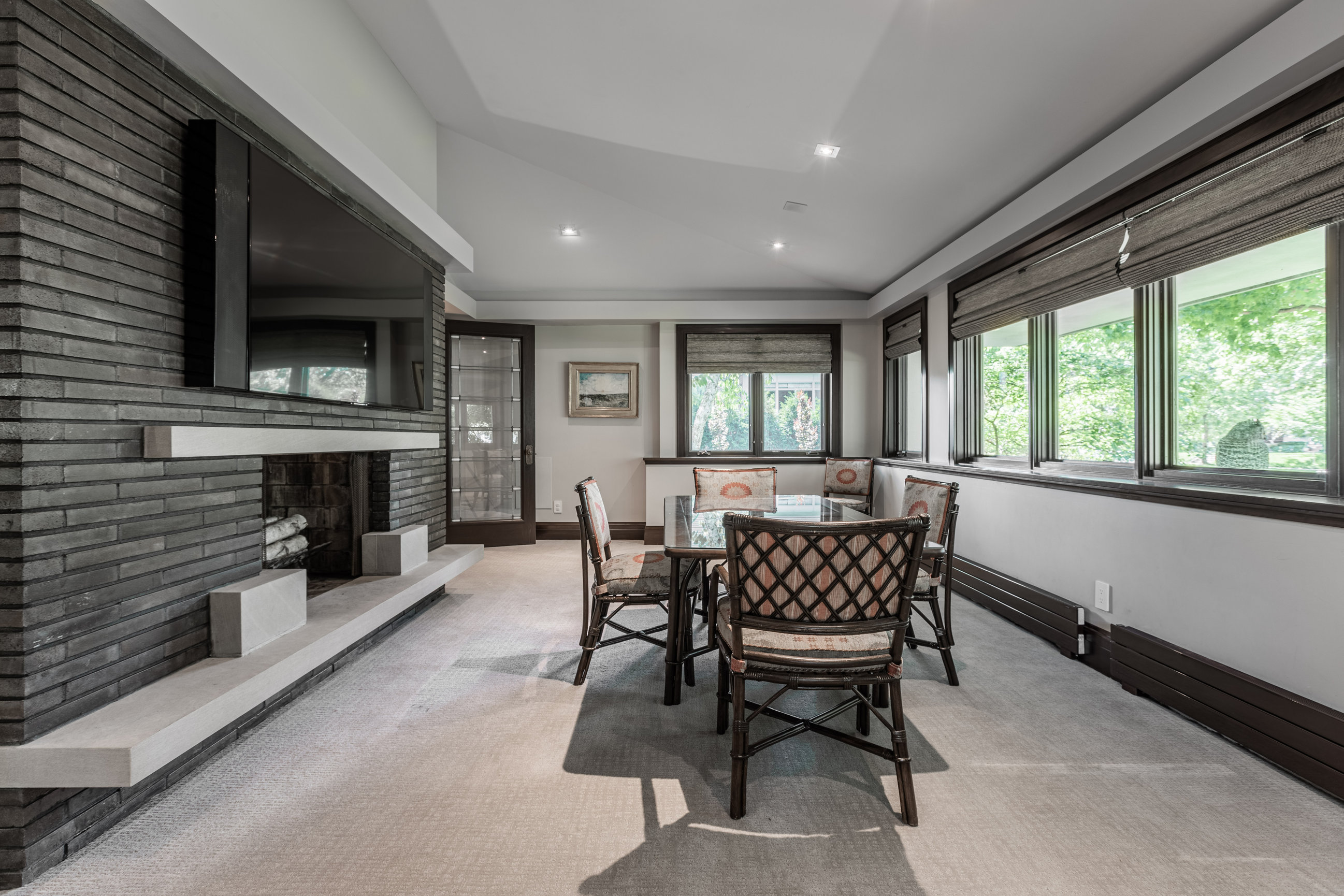 Real Estate - The Studio